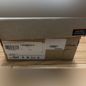 Clarks | Shoes | Clarks Black Leather Leisa Dana Clogs Size 6w 6 Wide ...